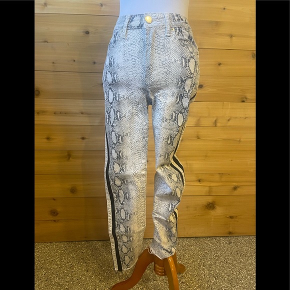 Gianni Bini | Jeans | Gianni Bini Snake Skin Striped Jeans | Poshmark